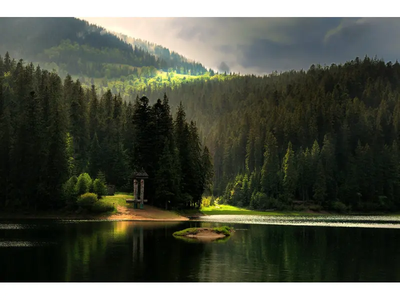 Top 10 most beautiful natural creations of Ukraine